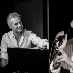 Tickets : Nico Morelli invite la chanteuse Grazzia Giù et le guitariste ...