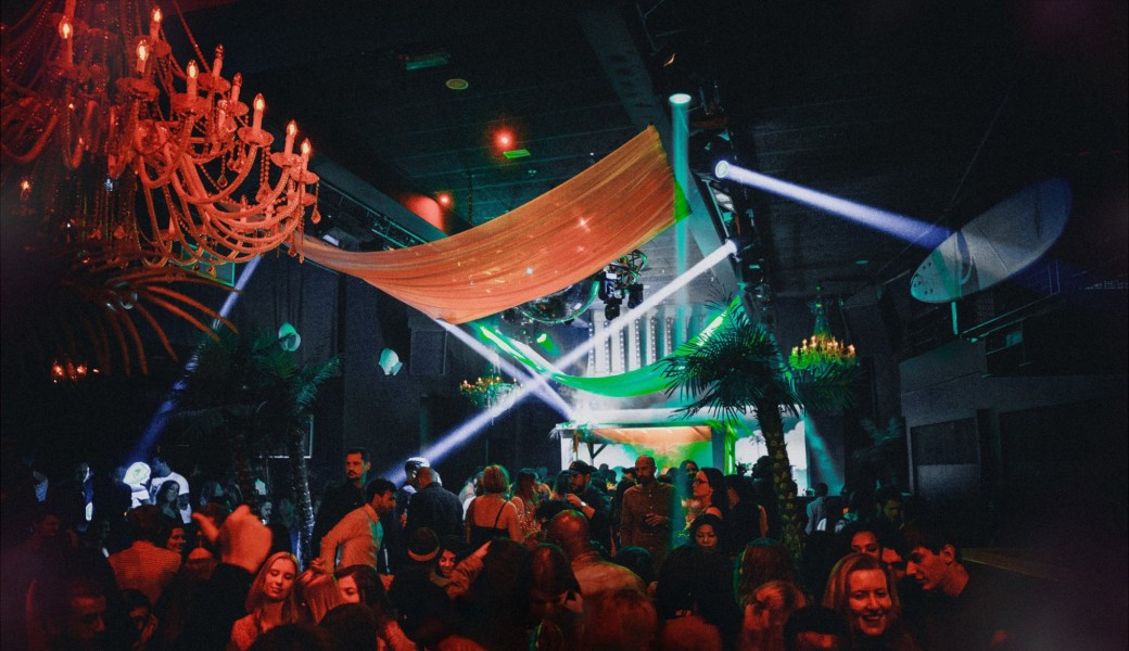 Tickets : FRIDAY ERASMUS PARTY X VIVA ESPANA ACT III ( Palais Maillot ...